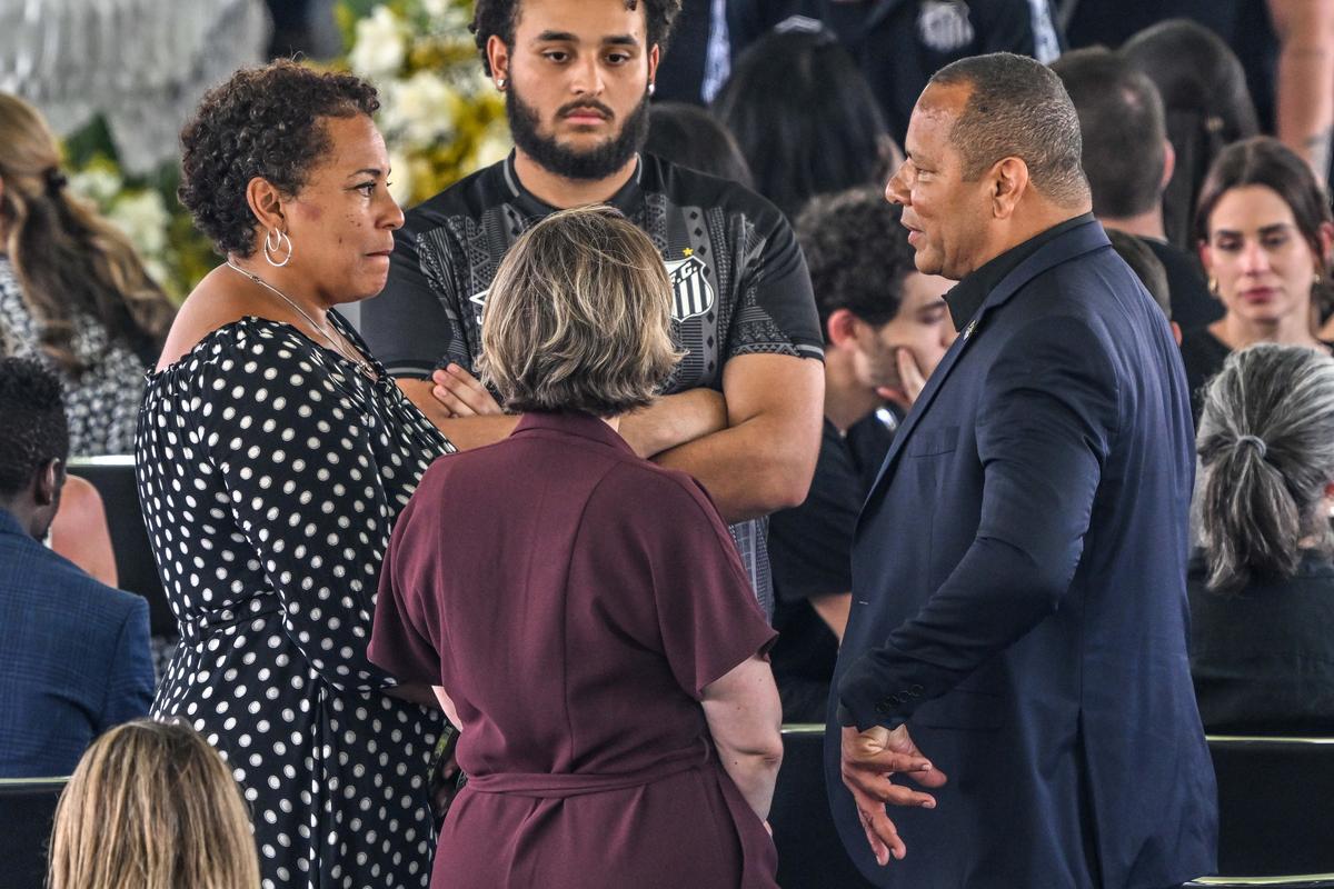 Pele’s wake ceremony, in pictures: FIFA president Infantino, family and ...
