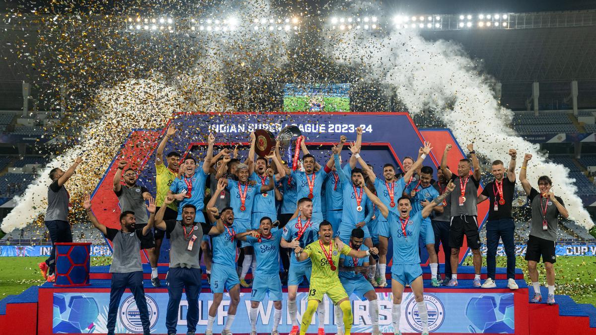 Amidst setback, Kratky and young Indian stars guide Mumbai City FC to ISL title - Sportstar