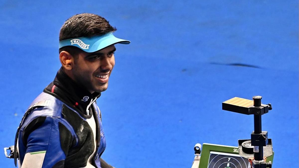 National shooting selection trials: Himanshu stuns Rudrankksh in 10 ...