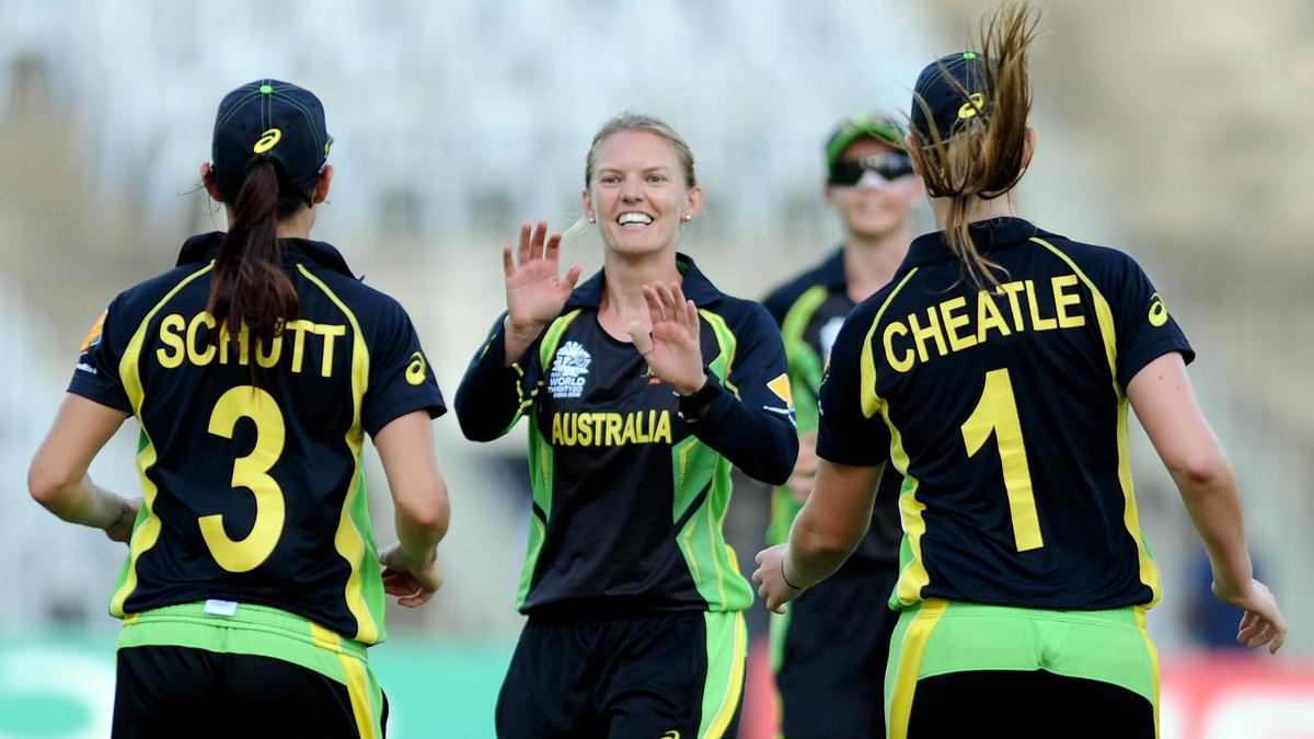 Mumbai Indians appoints Kristen Beams as spin-bowling coach - Sportstar