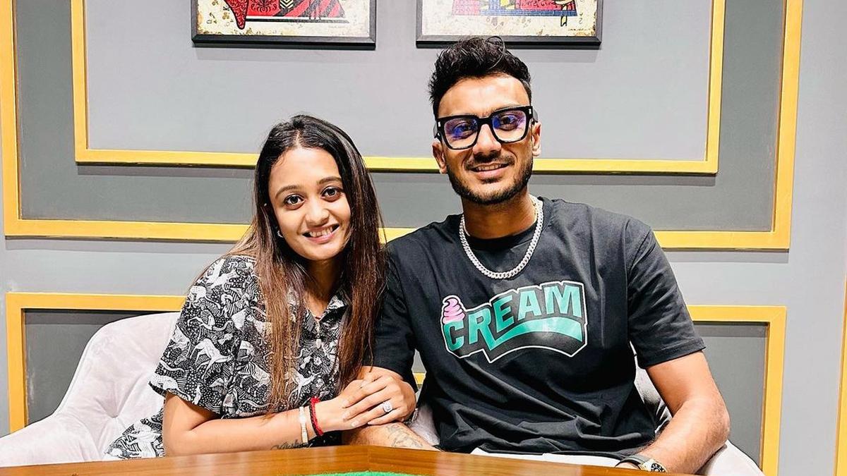 WATCH: Axar Patel and his wife Meha announce pregnancy in a ...