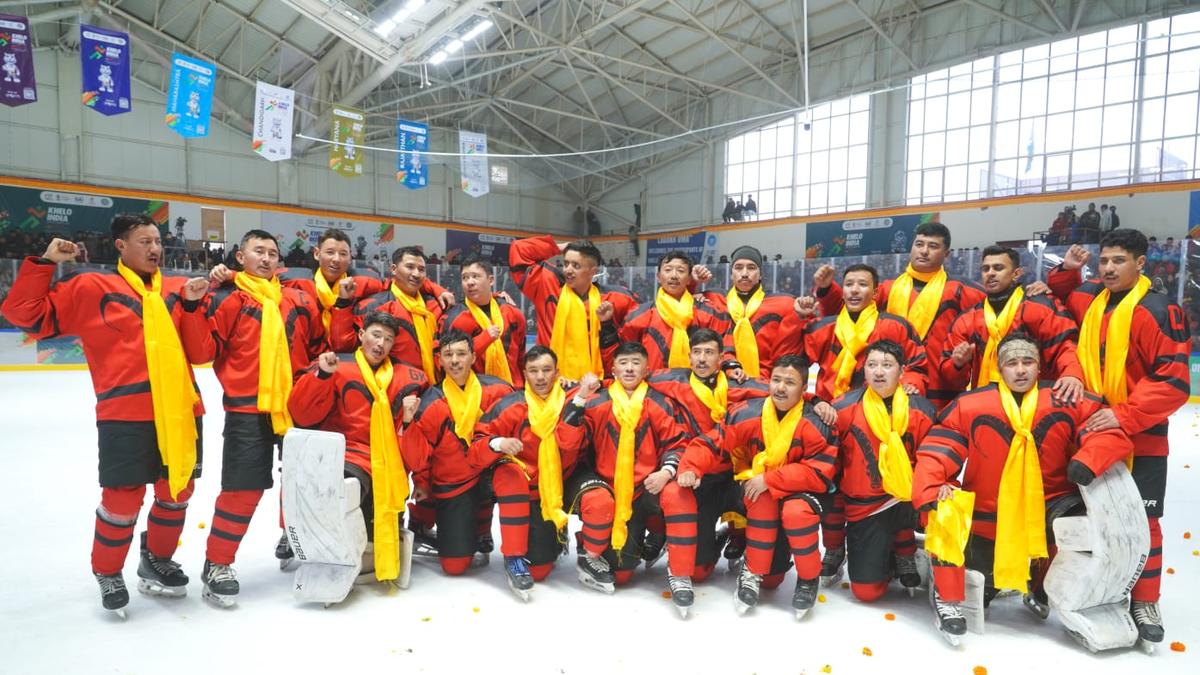 KIWG 2026: Indian Army defends men’s ice hockey gold - Sportstar