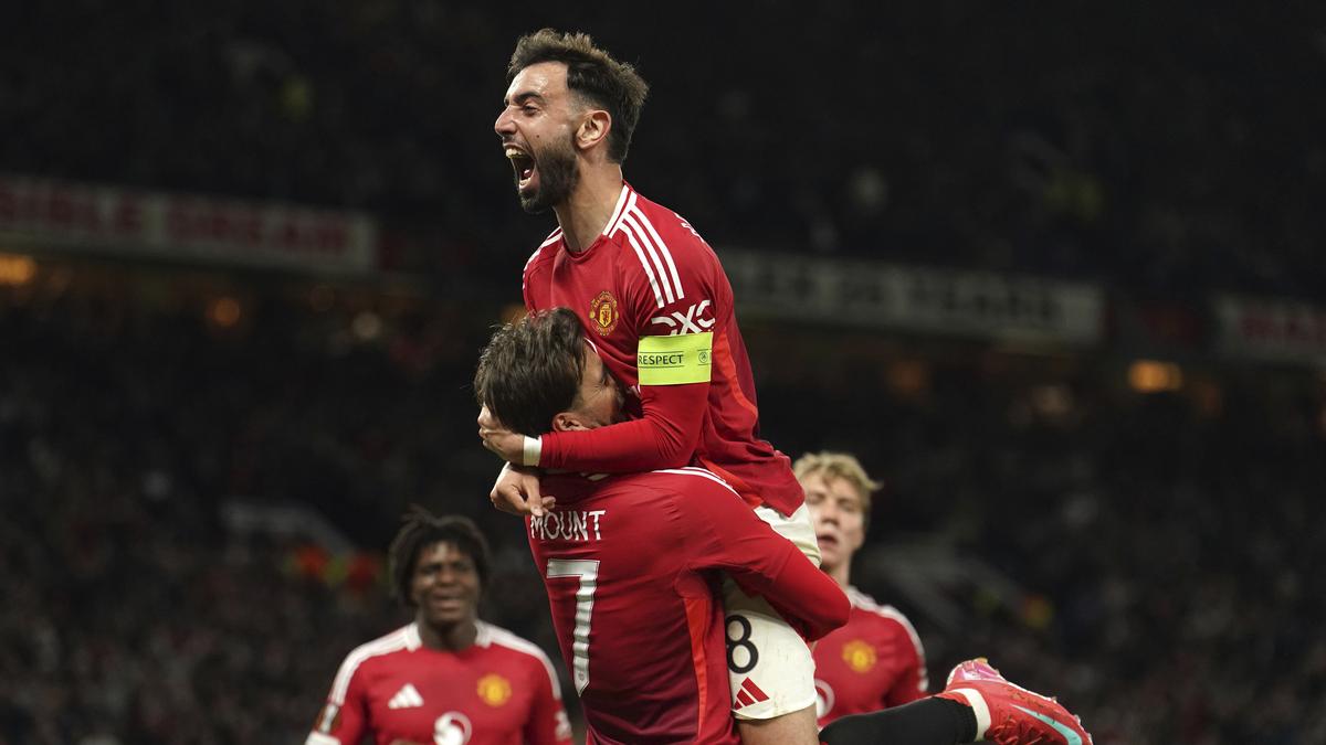 Manchester United 0-2 West Ham HIGHLIGHTS, Premier League: Red Devils ...