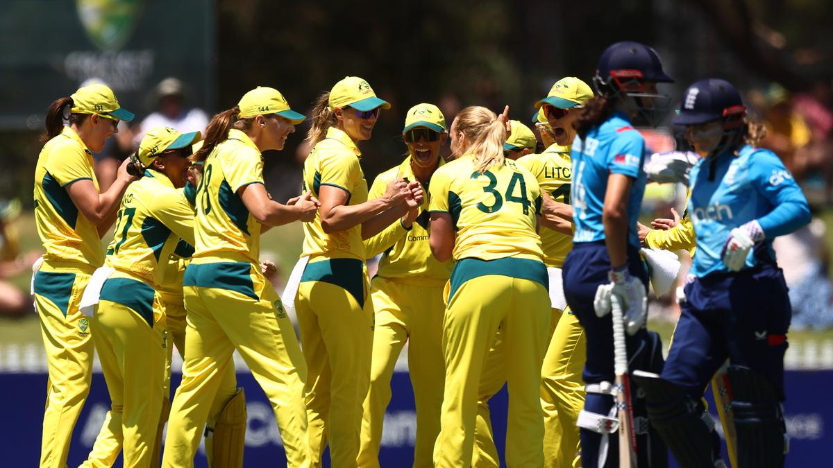 Australia vs England LIVE streaming info: Where to watch the AUS-W vs ...