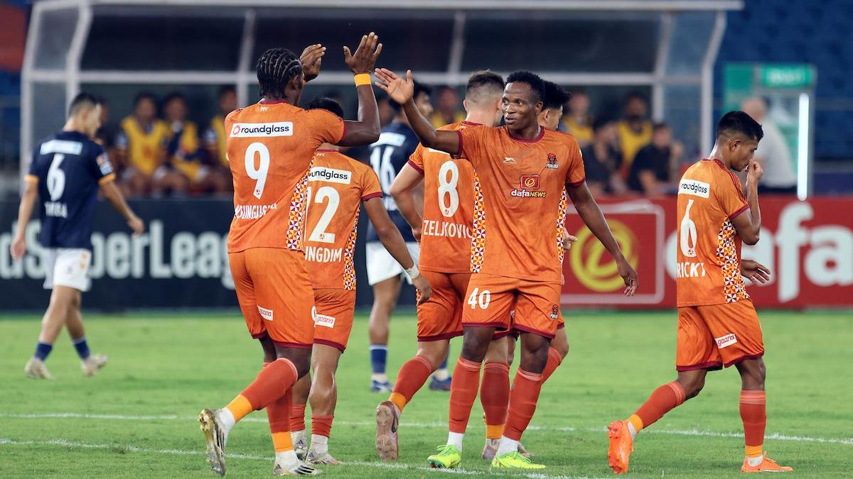 ISL 2025-26 points table — Kerala Blasters moves to ninth after beating ...