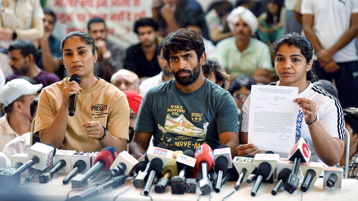 Wrestlers to take their protest to global forum, approach Olympians in ...