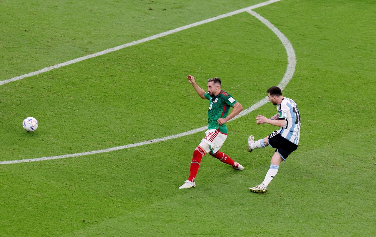 Argentina 2-0 Mexico in pictures, FIFA World Cup: Messi, Fernandez ...