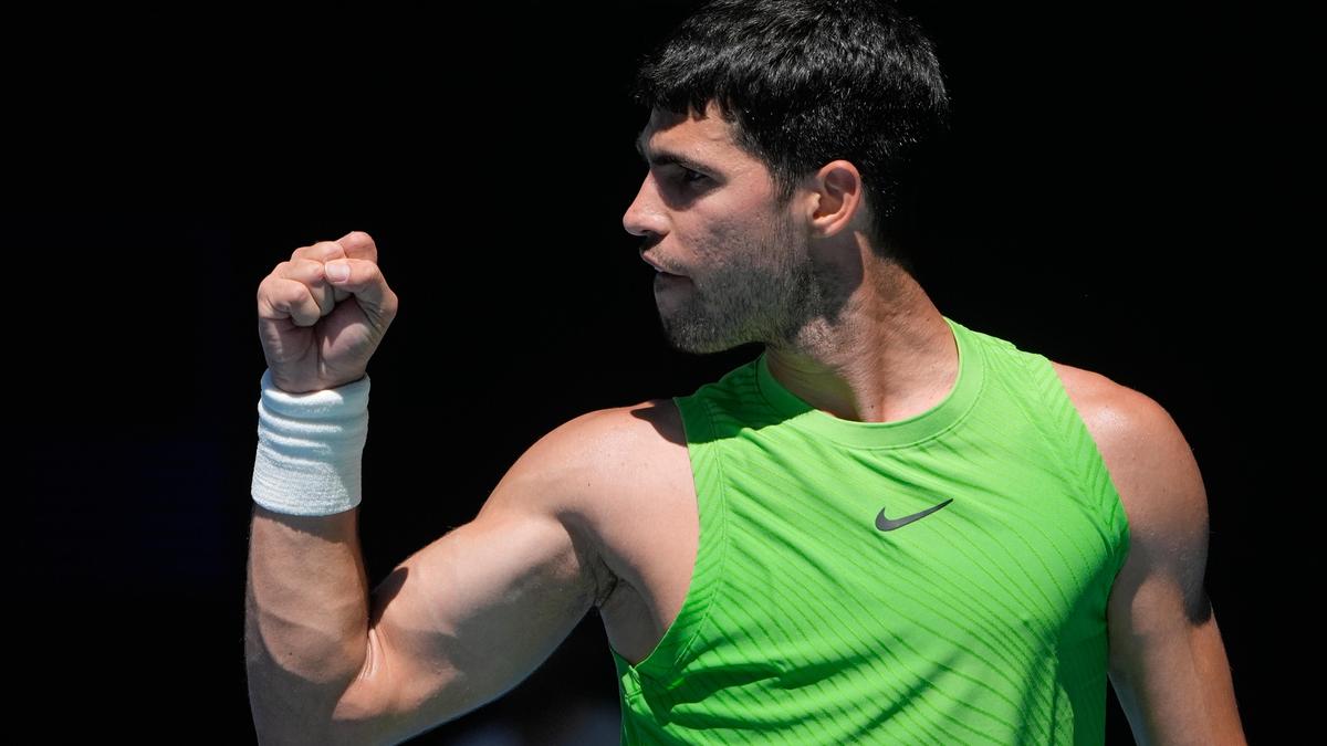 Australian Open — Alcaraz beats Moutet in straight sets to cruise into ...