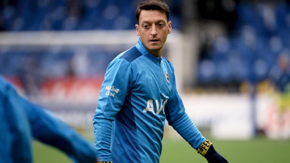 Mesut Ozil announces retirement from football - Sportstar