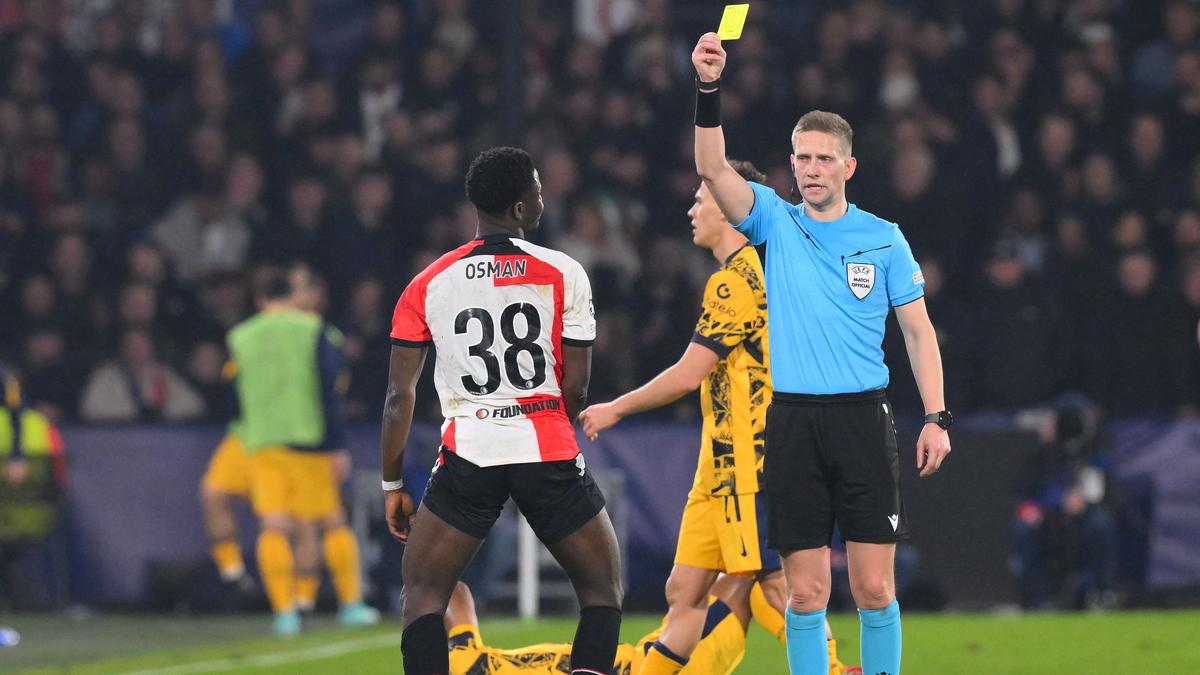 Borussia Dortmund vs Barcelona: Who is the referee for the BVB v BAR ...