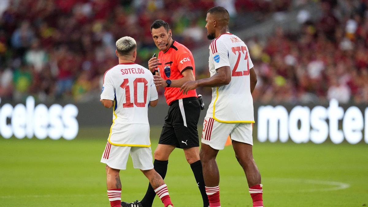 PSG vs Aston Villa: Who is the referee for the PSG v AVL Champions ...