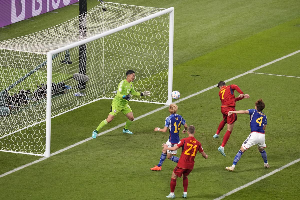 Japan 2-1 Spain Highlights, FIFA World Cup: Tanaka, Doan guides JPN to ...