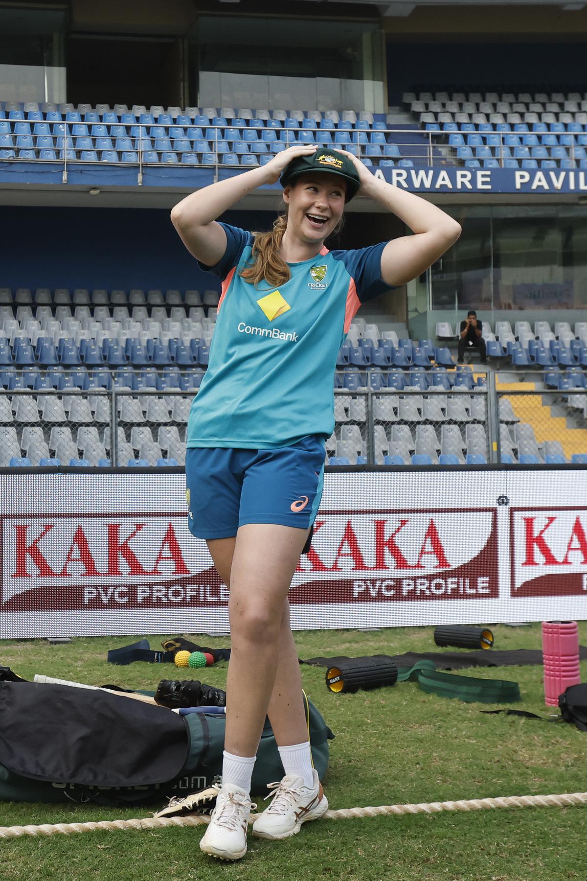 IND-W vs AUS-W: Life comes full circle for Lauren Cheatle after getting ...