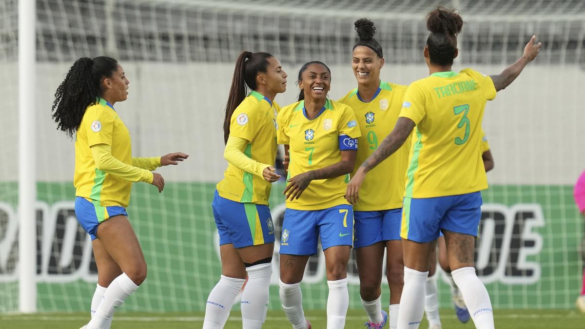 Women’s Copa America 2025: Kerolin hat-trick helps defending champion ...