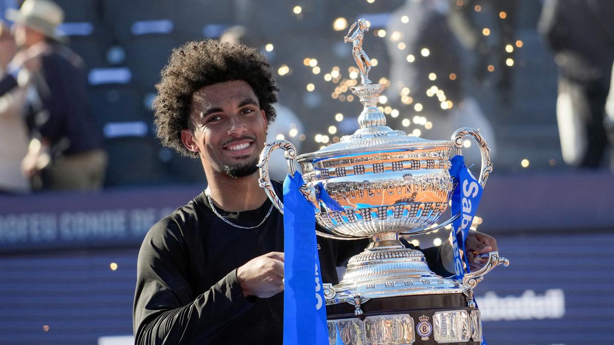 Arthur Fils downs Rublev to win Barcelona Open; secures his fourth ATP ...