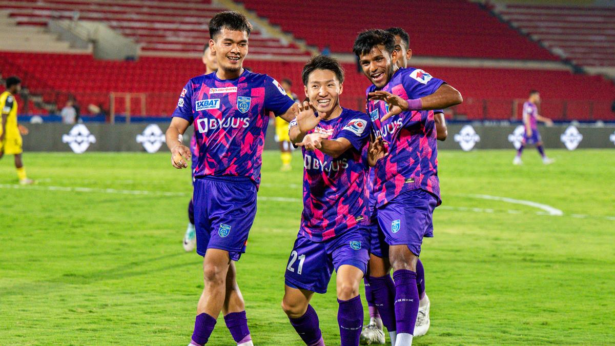 Hyderabad FC vs Kerala Blasters Highlights, ISL 2023-24: KBFC ends league stage with 3-1 win ...