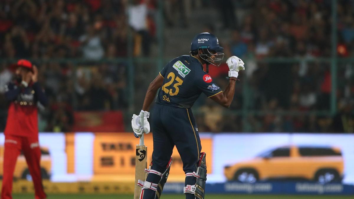 RCB vs GT Live Score, IPL 2026: Royal Challengers Bengaluru 58/1 (6 ...