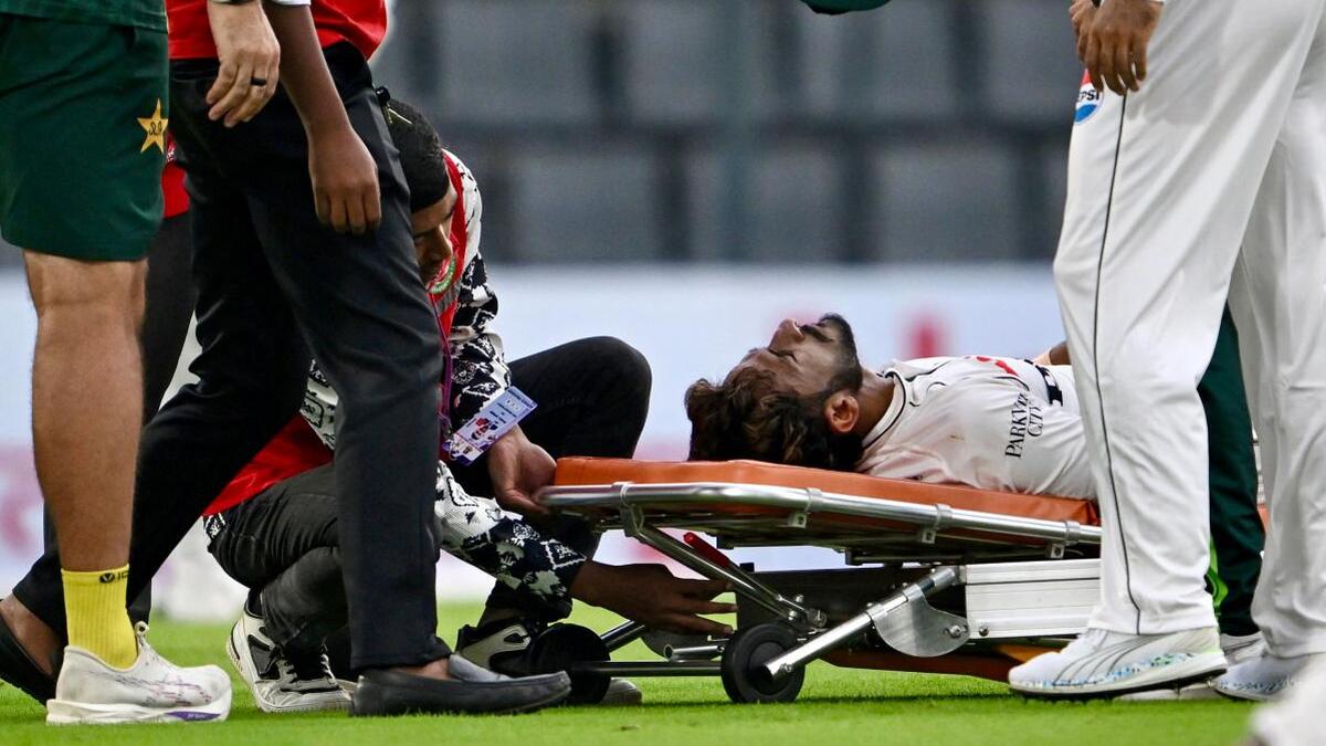 Pakistan’s Hasan Ali stretchered off the field during second Test ...