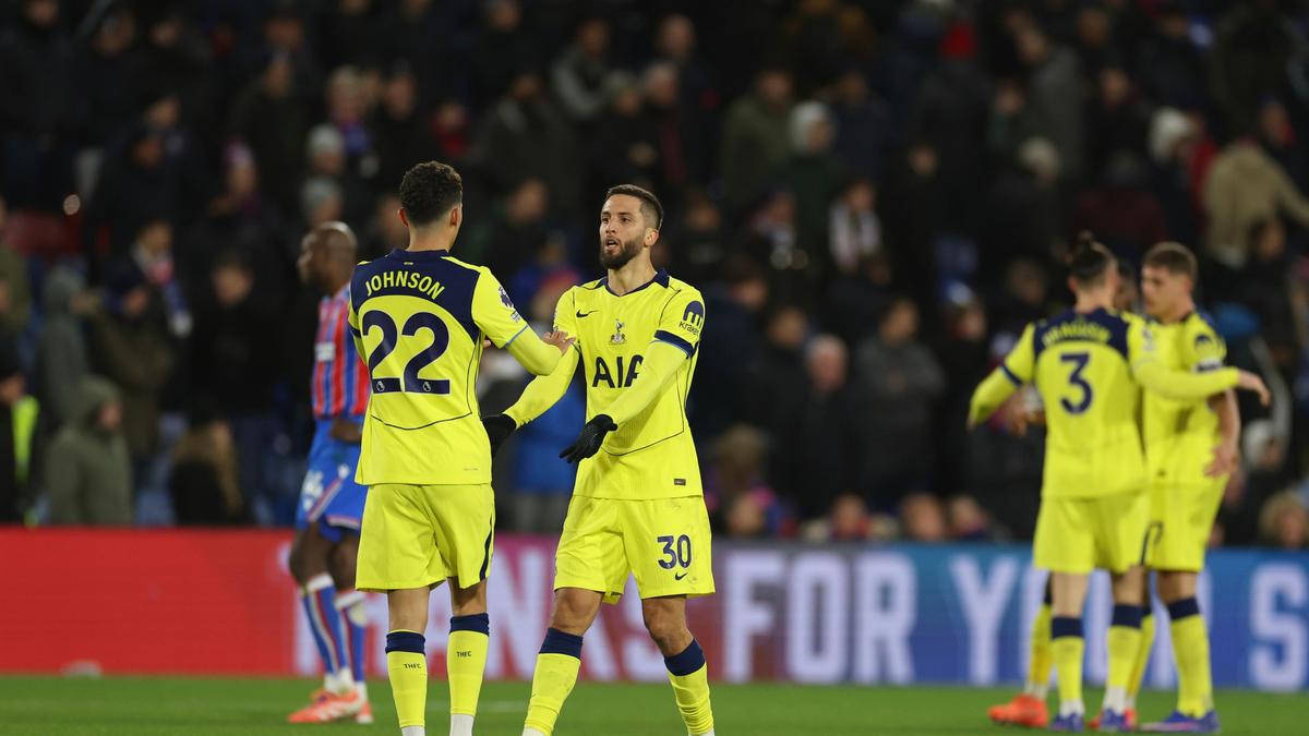 Brentford vs Tottenham Hotspur LIVE score, Premier League 2025-26 ...