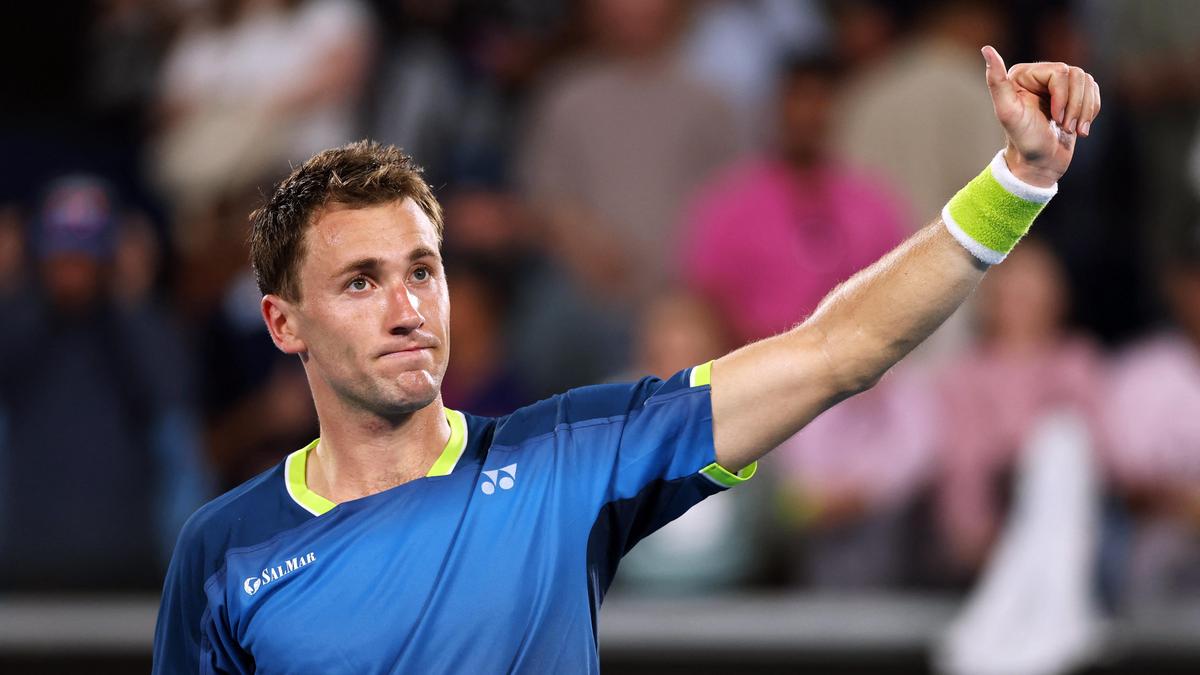 Dad-to-be Ruud ready to walk away from Australian Open if pregnant wife ...