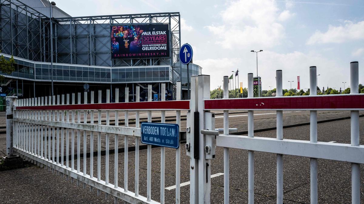 Vitesse Arnhem to compete in the Dutch Second Division after returning ...