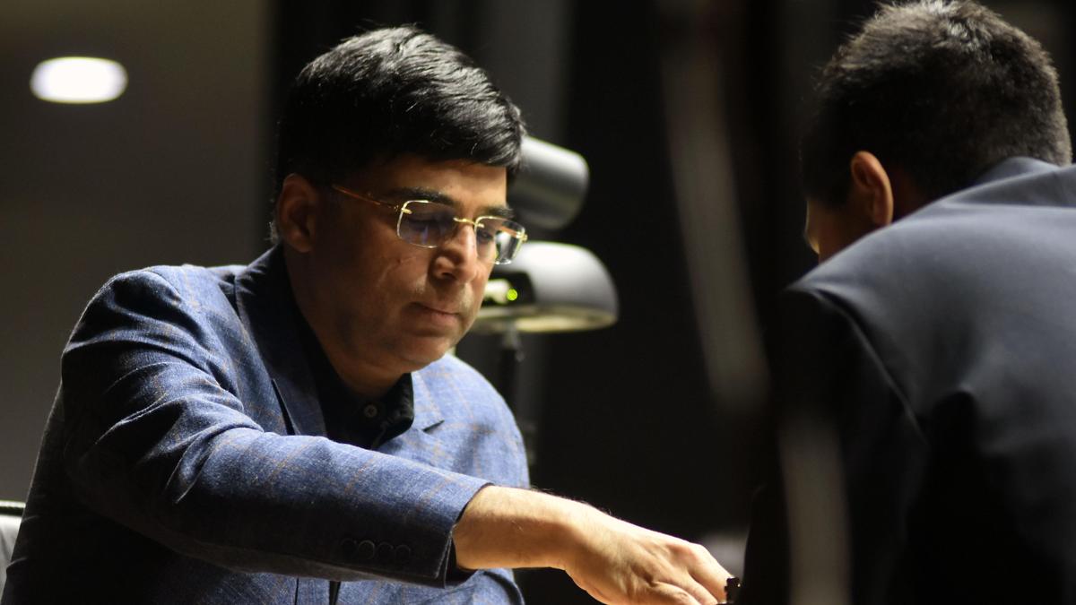 Tata Steel Chess 2026: Anand beats So, Arvindh to share lead with ...