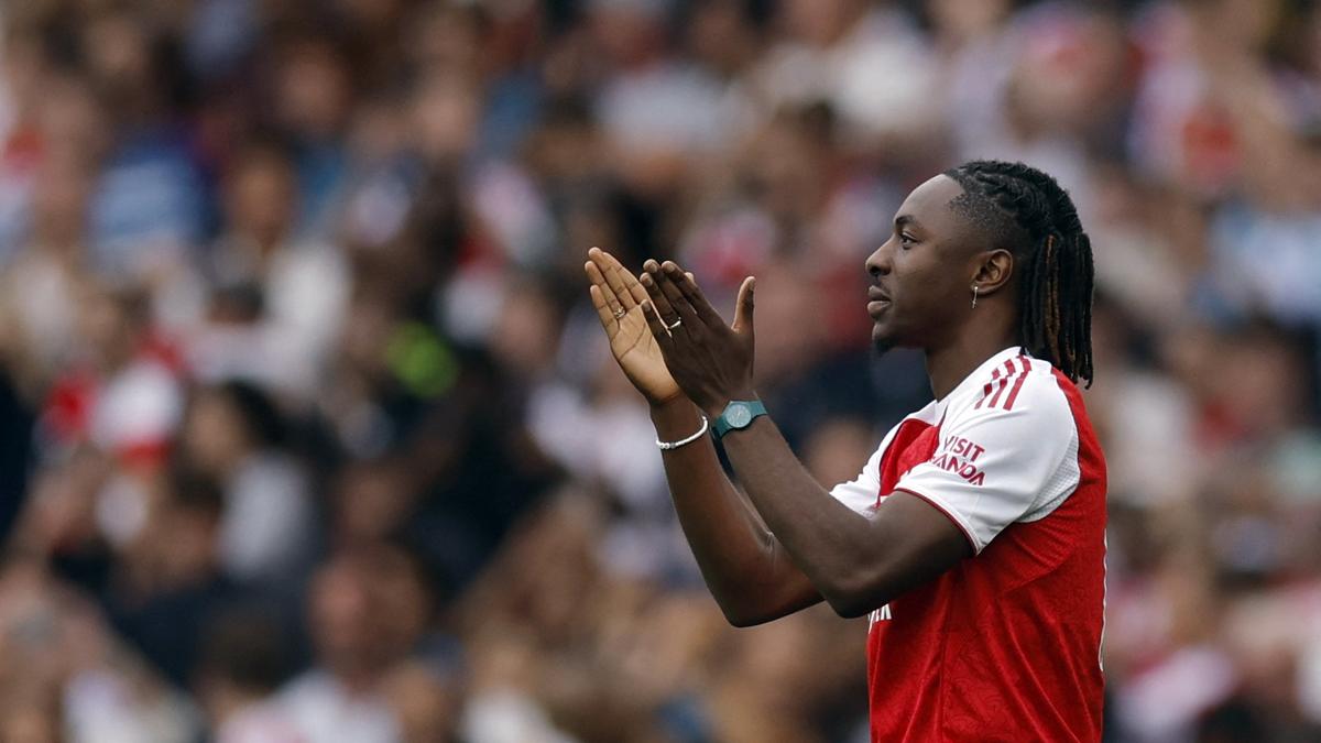 Eze joins Arsenal: who was the last number 10 for the Gunners ...