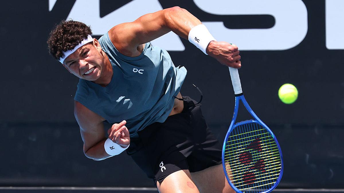 Shelton heads to Australian Open after losing in Auckland quarterfinals ...