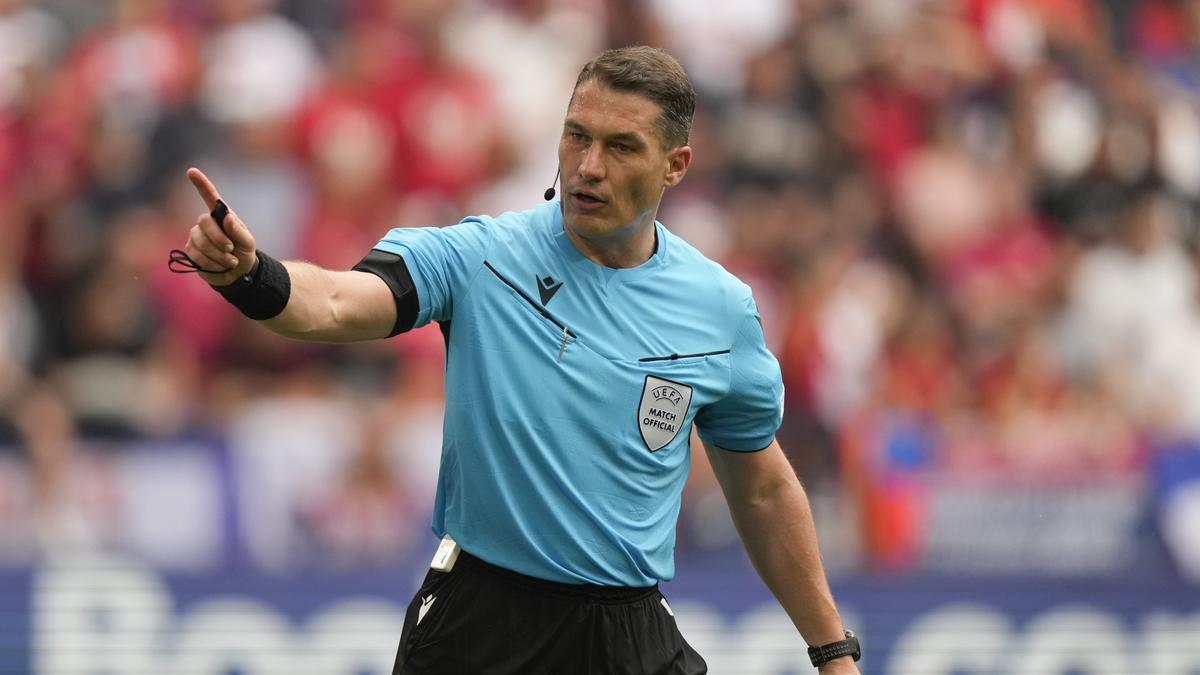 Euro 2024: Who is the referee for the Czechia vs Turkiye Group F match ...