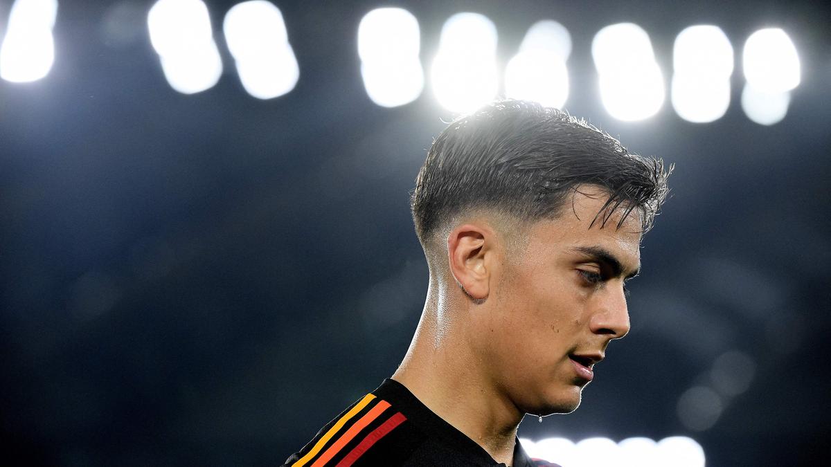 Dybala out for a month with knee ligament injury for Roma, to miss ...