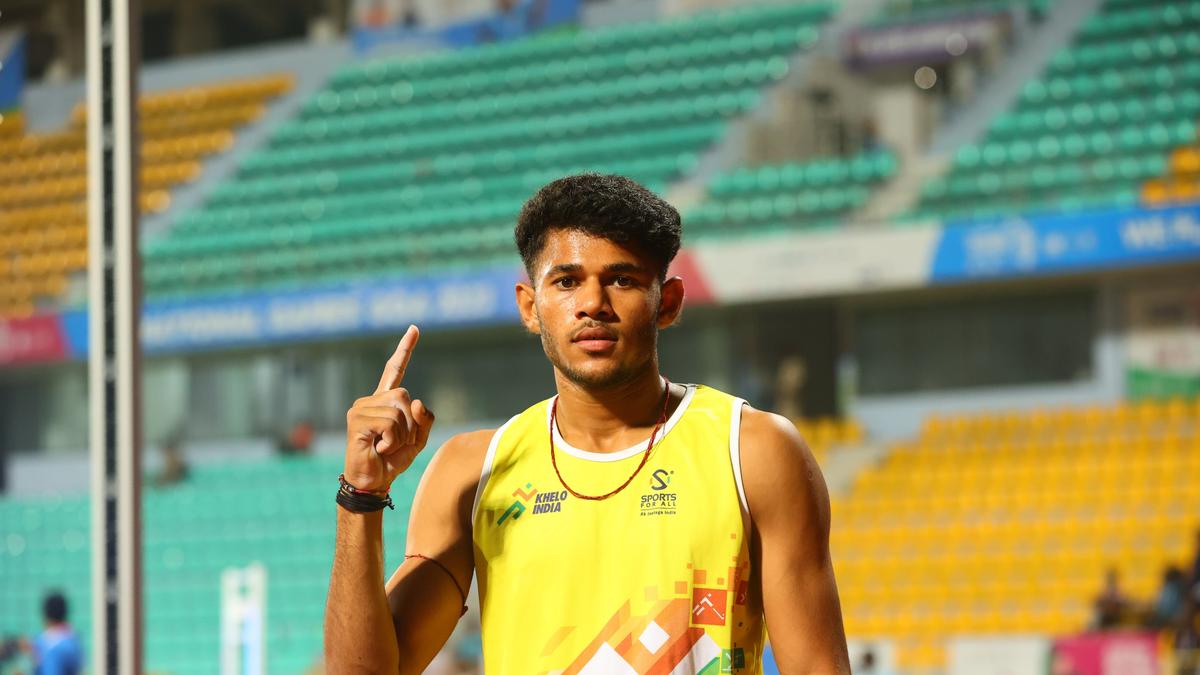National Games: Teenage pole vaulter Dev Meena clinches gold, qualifies ...