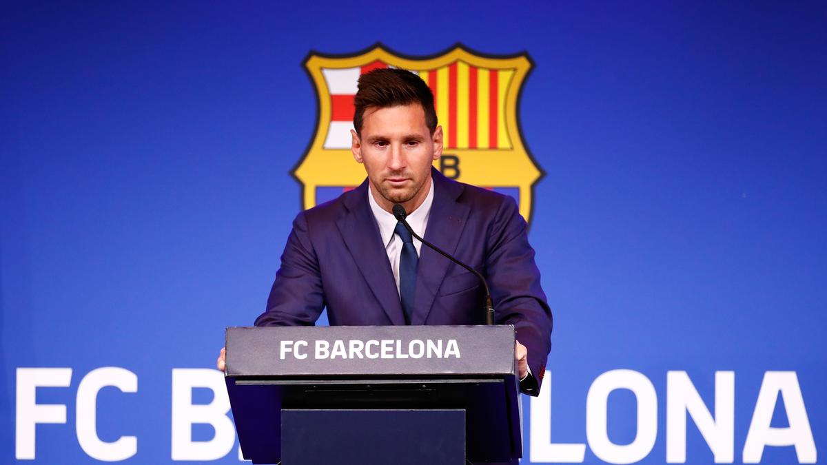 Lionel Messi’s Barcelona signing napkin goes to auction - Sportstar