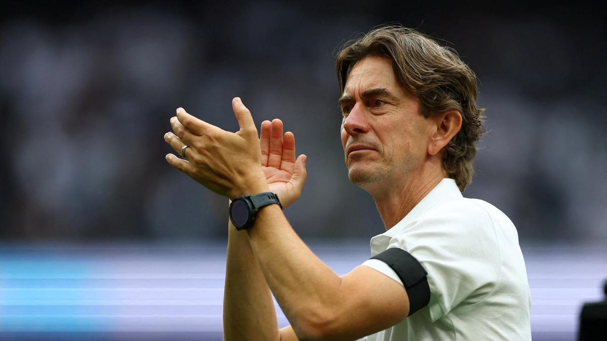 Tottenham boss Frank responds to Eze rebuff with ‘not interested’ statement - Sportstar