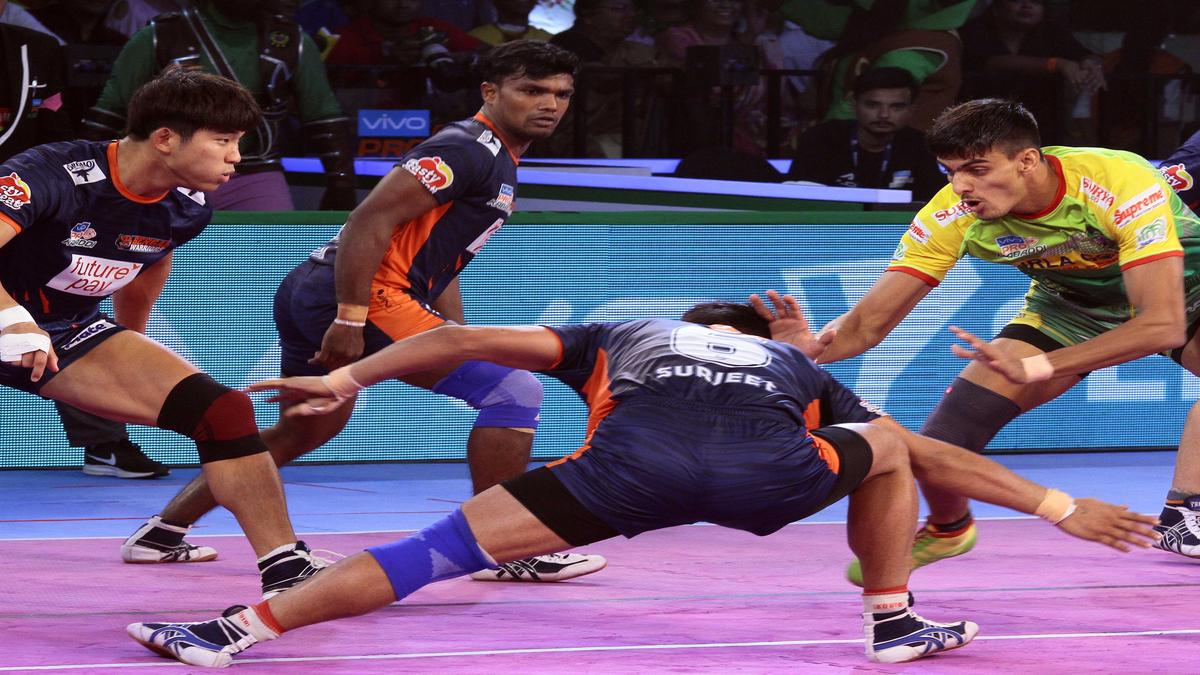 PKL 2018 Highlights: Gujarat downs Delhi, U.P and Bengal share points - Sportstar