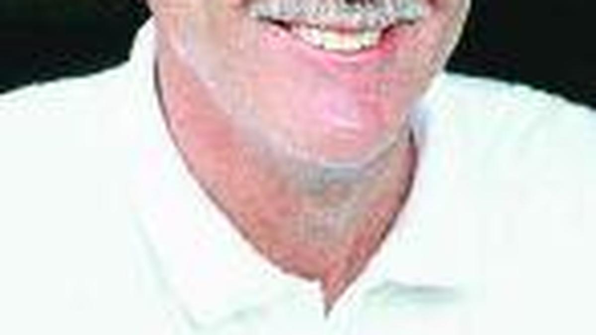 Daryl Foster to assist Pakistan National Cricket Academy - Sportstar