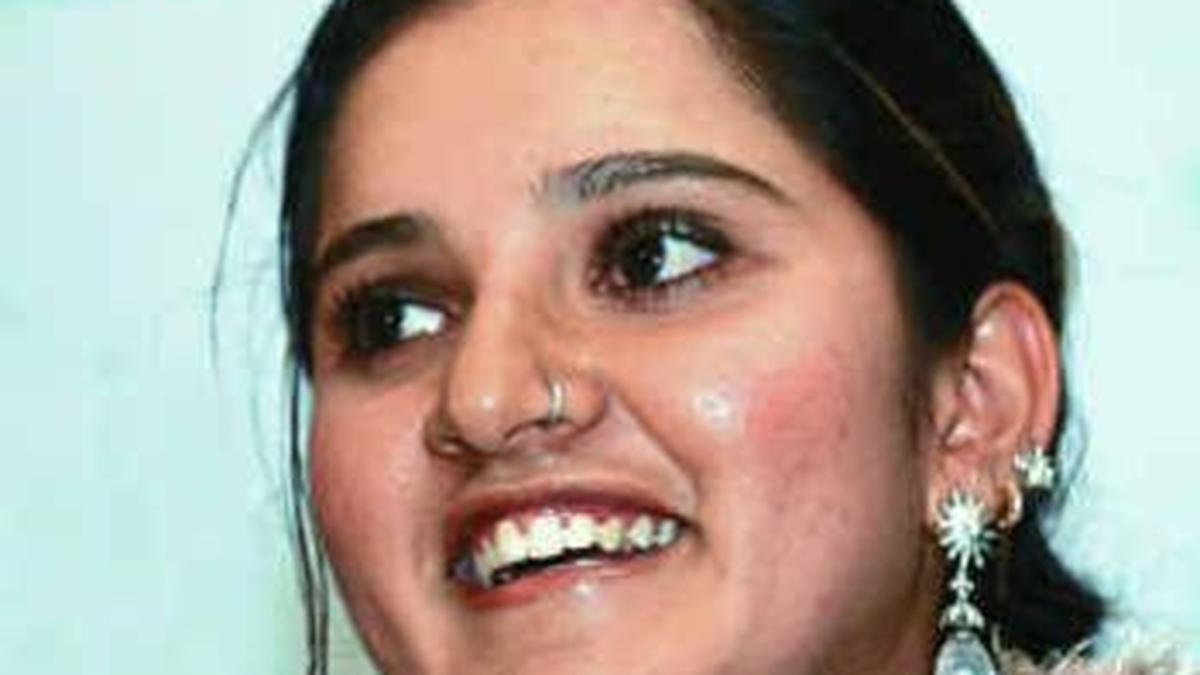 The essential SANIA - Sportstar