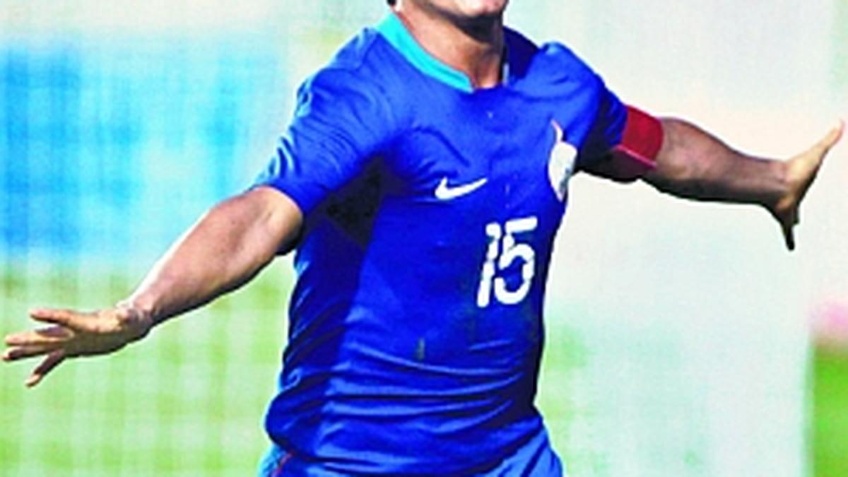 BAICHUNG BHUTIA - Sportstar