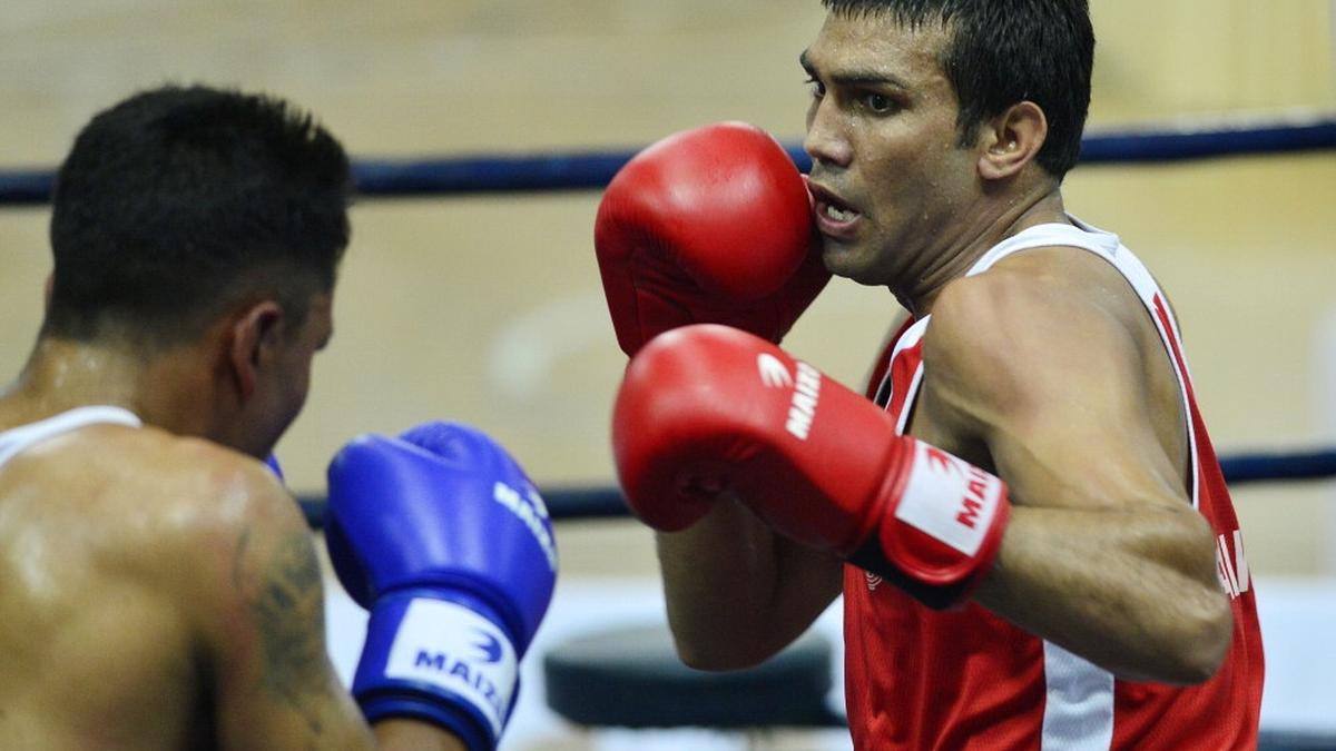 Natl boxing: Dinesh Kumar wins in quick time on comeback - Sportstar