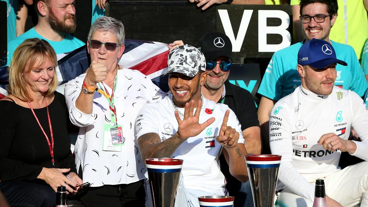 Lewis Hamilton seals sixth F1 world title in US Grand Prix - Sportstar