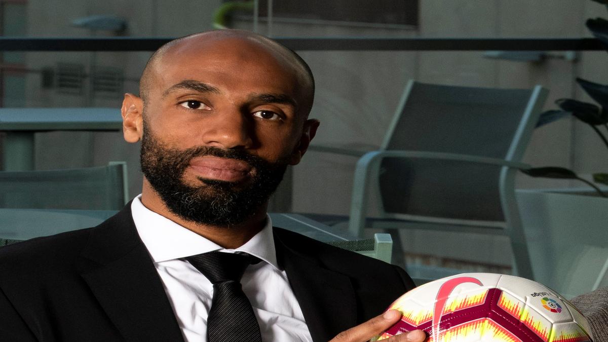 Frederic Kanoute: Empty stands to have little impact on football ...