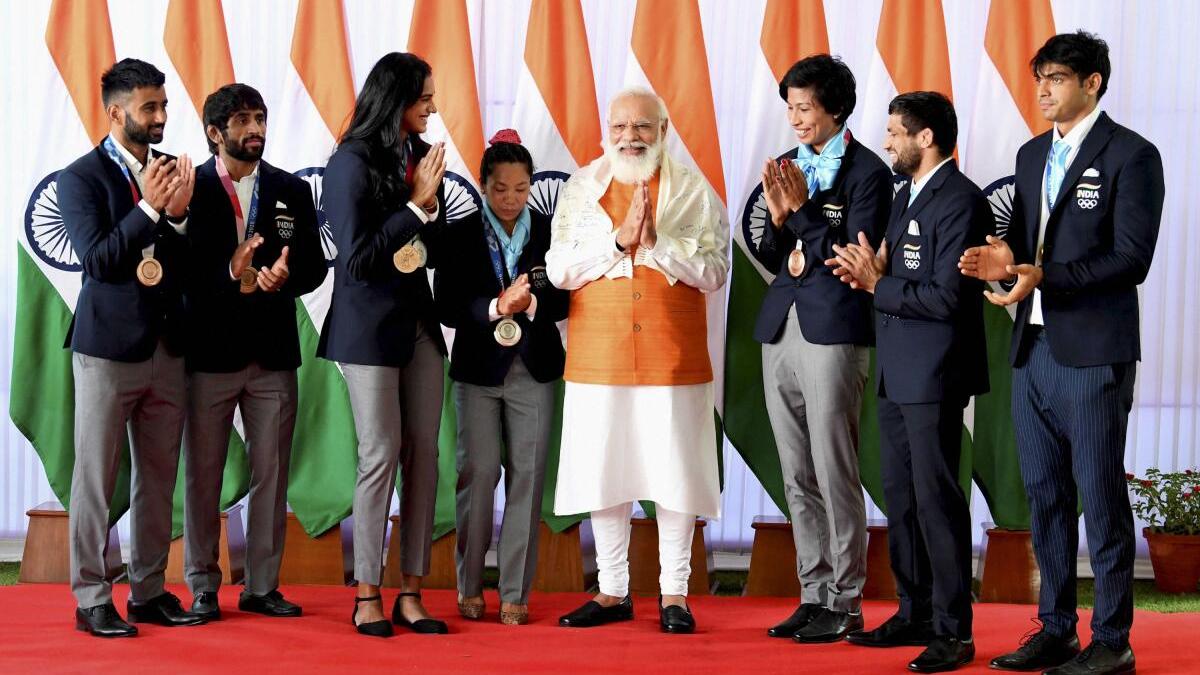 PM Modi tells athletes: Don't let success get to your head and don't ...