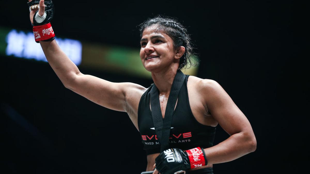 Who is Meng Bo, whom India's Ritu Phogat will fight at the One ...