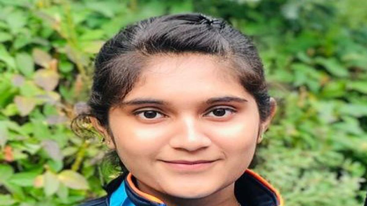 Esha Singh credits father, Gagan Narang for shooting Junior WC success ...
