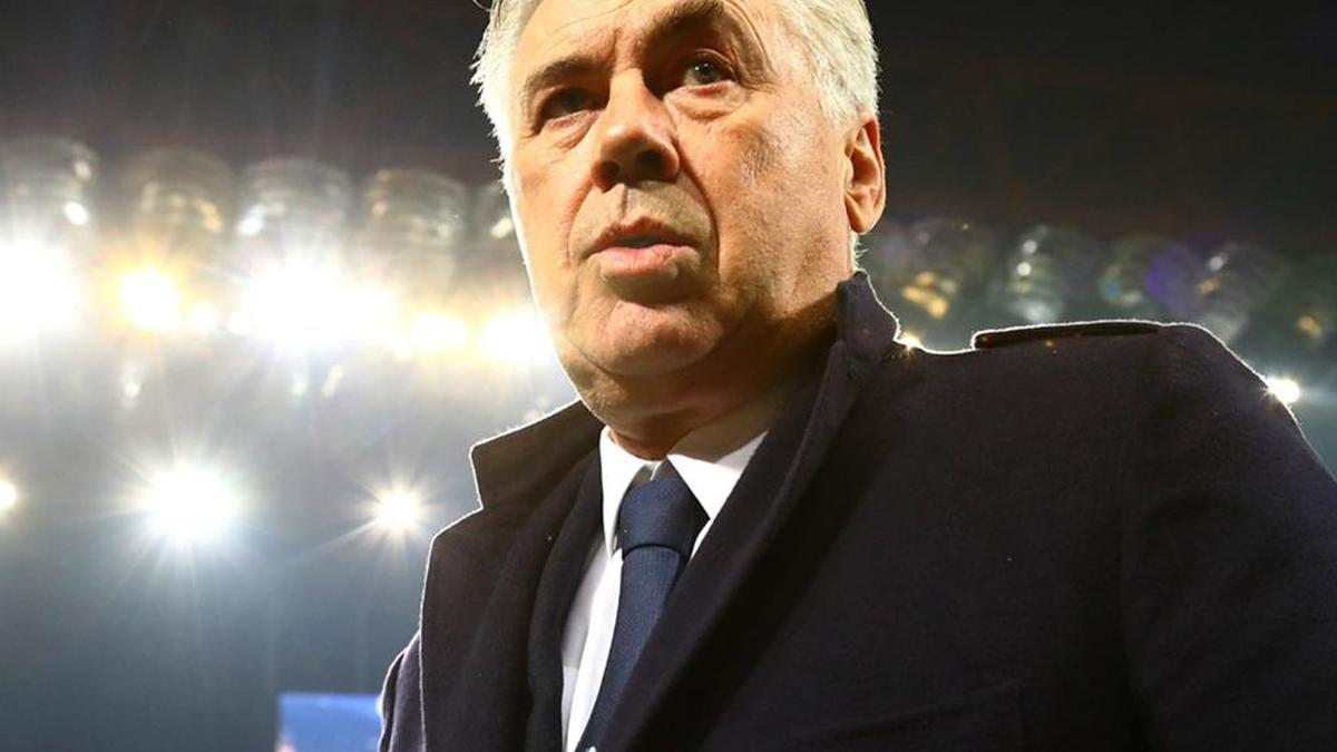 Carlo Ancelotti sent off for swearing at AC Milan - Sportstar