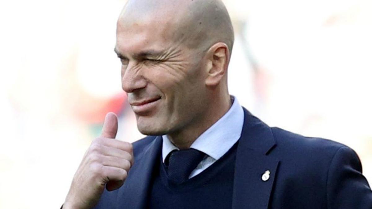 I'd sign Zidane immediately, even at nearly 50 - Bundesliga star ...